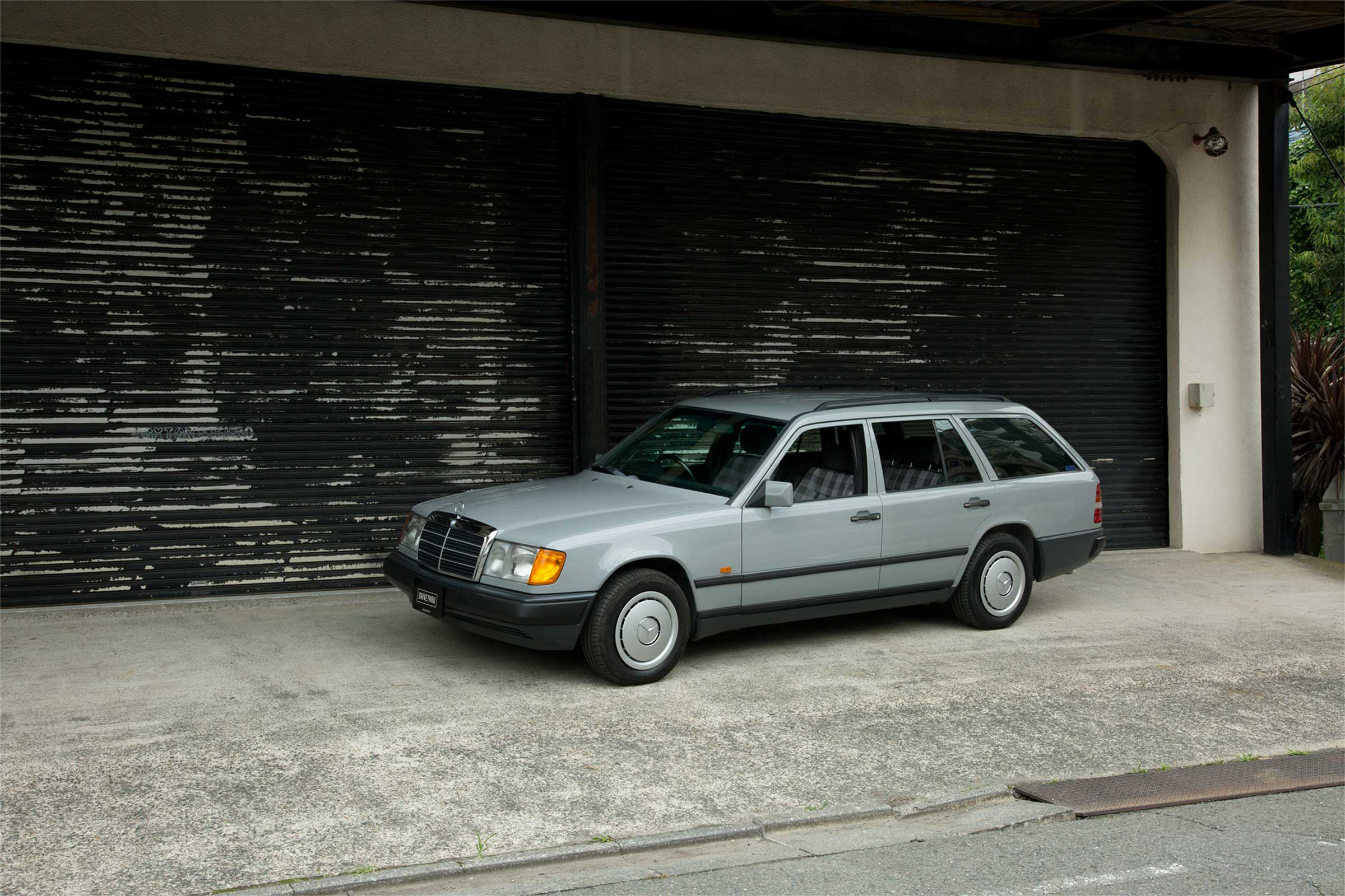 Rodeo Gray | Independent Motor Magazine DRIVETHRU®